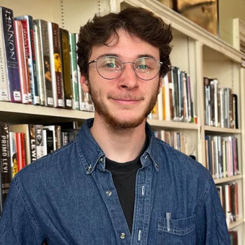 Student Profiles – Commencement