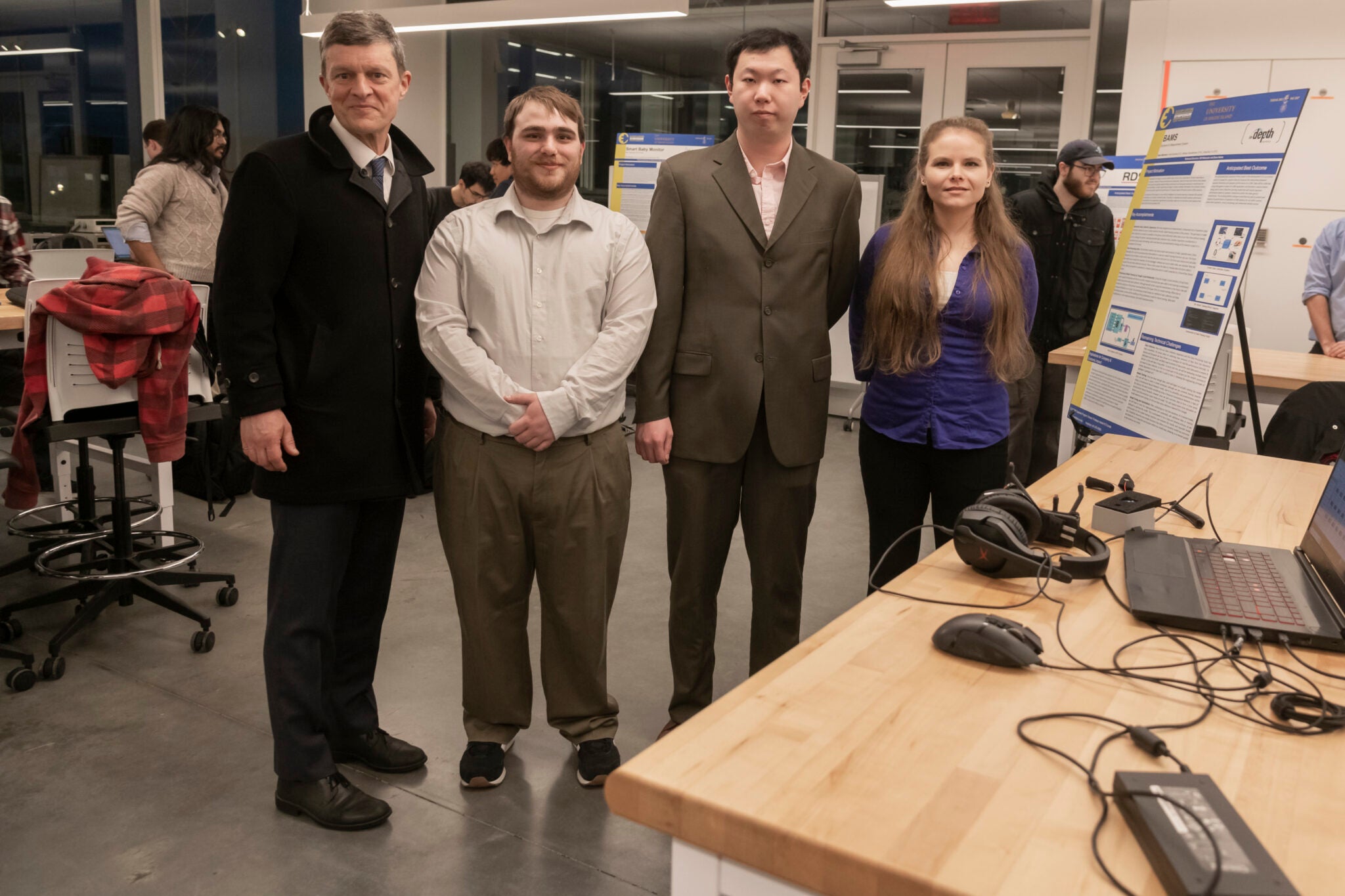 ELECOMP Capstone Lab