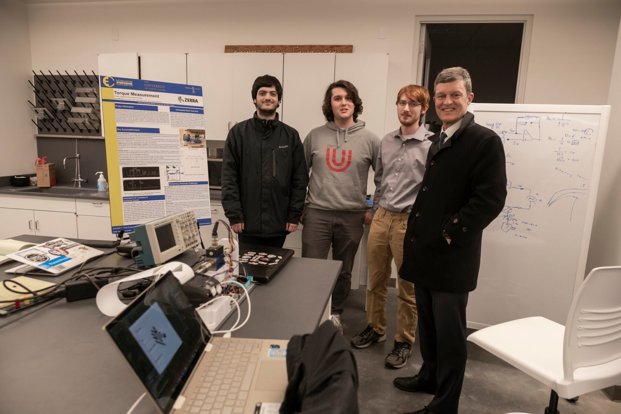 ELECOMP Capstone Lab