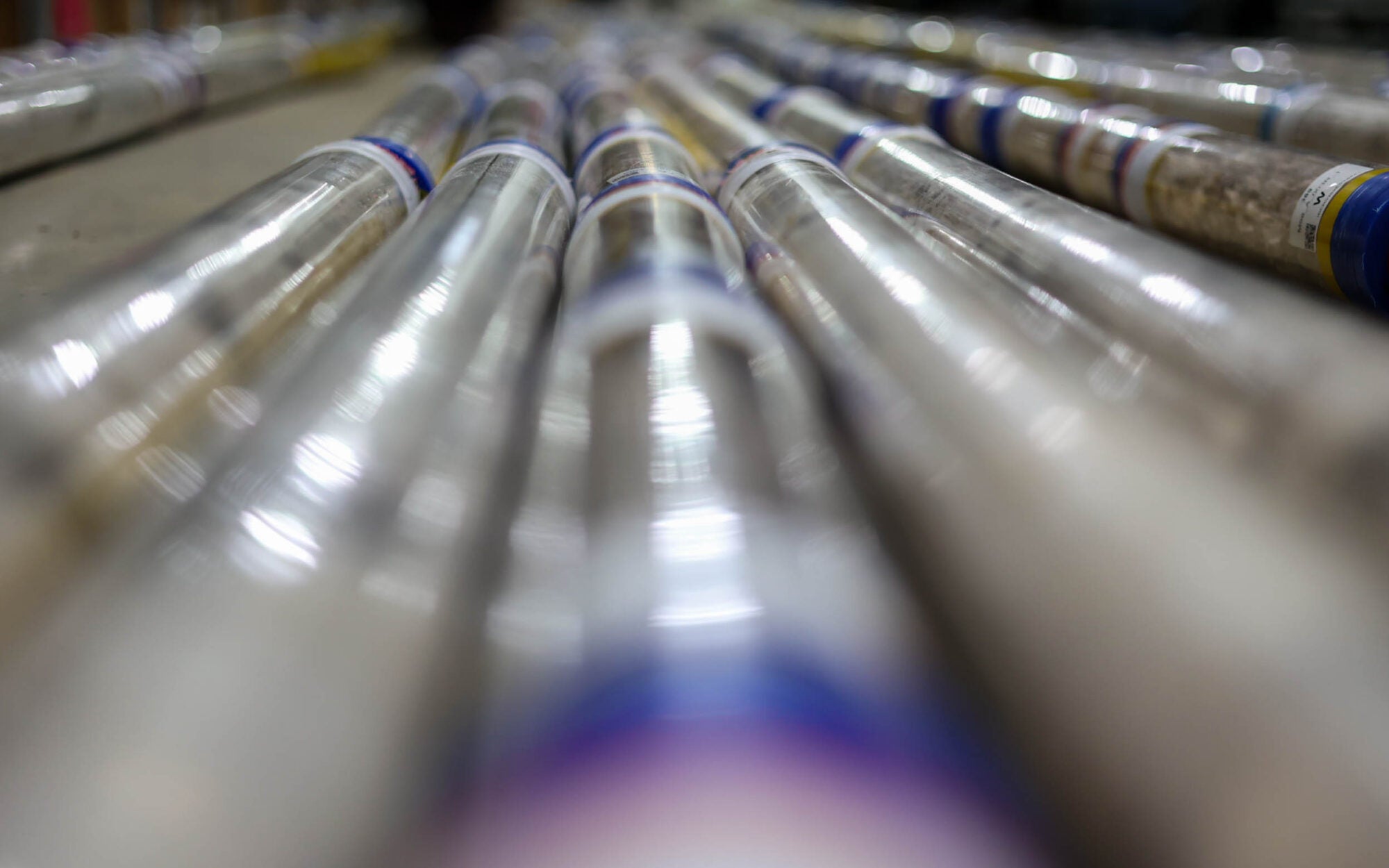 Understanding how reefs have changed over time, to plan for the future ...