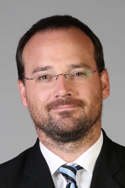 People – Nonlinear Dynamics Laboratory