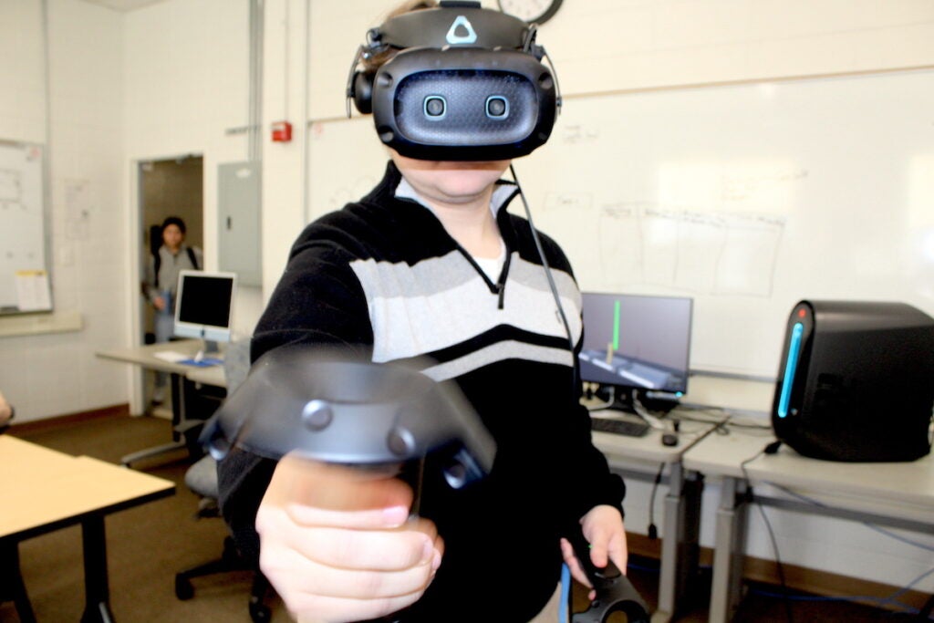 College of Pharmacy project creates virtual reality lab for high ...