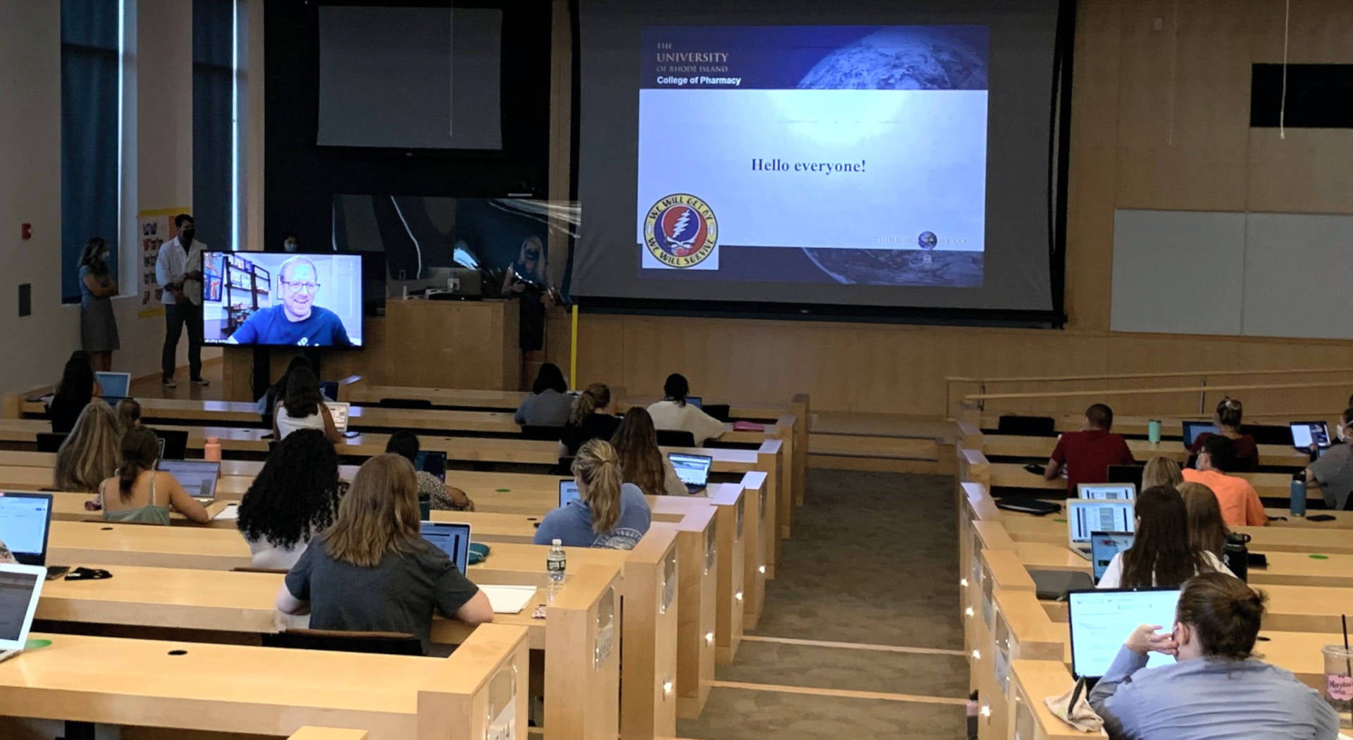 In Pictures: Hybrid Teaching in Avedisian Hall – College of Pharmacy